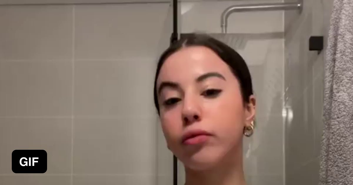 Short, Cute & Busty - 9GAG