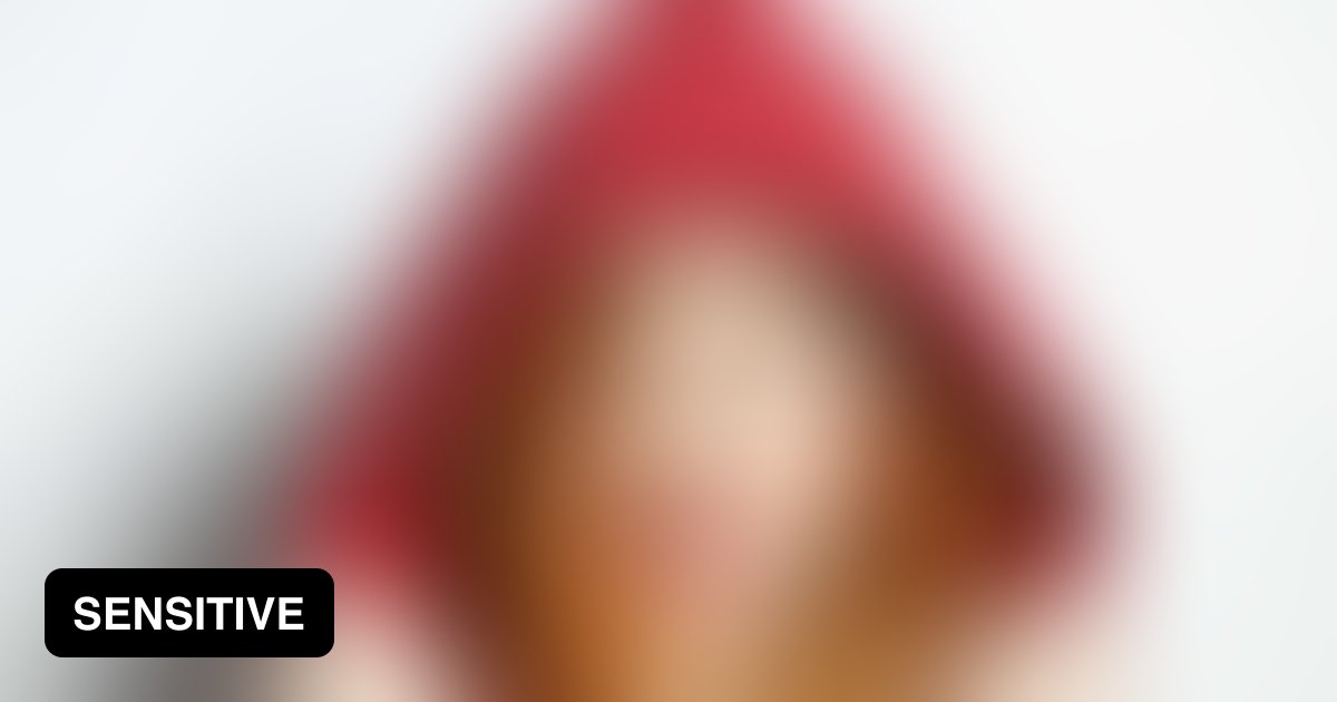 Lucy Collet aka Lucy Vixen - 9GAG