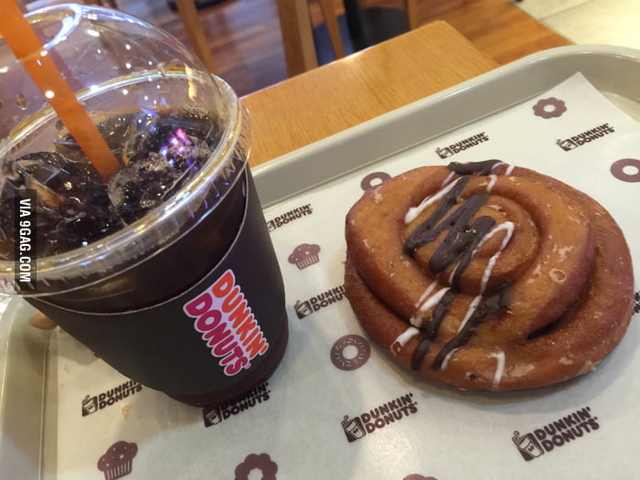 Dear mother of God! First time at a Dunkin' Donuts! - 9GAG
