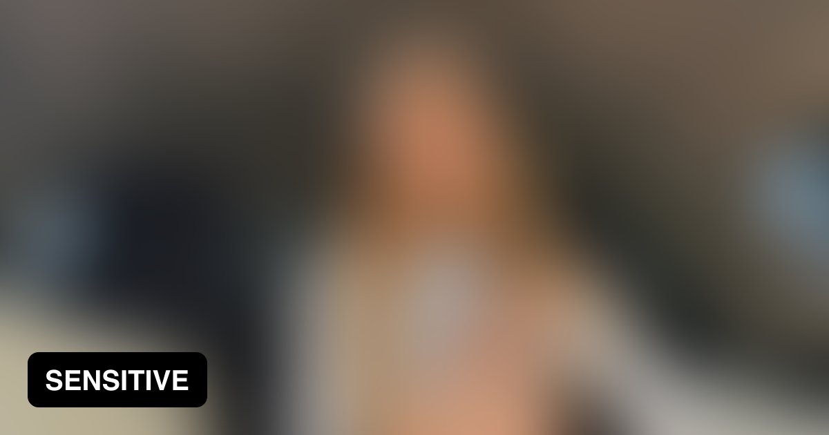 Lexi Belle - Yeah, she does - 9GAG