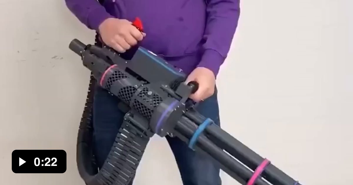A Nerf-dart minigun capable of shooting 3,000 darts per minute. - 9GAG