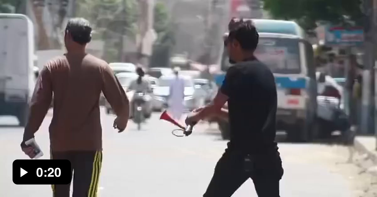 Prank backfires in the most satisfying way - 9GAG