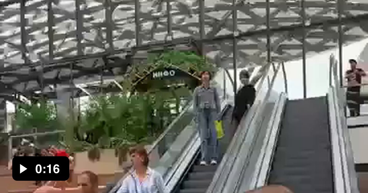 The second hand embarrassment - 9GAG