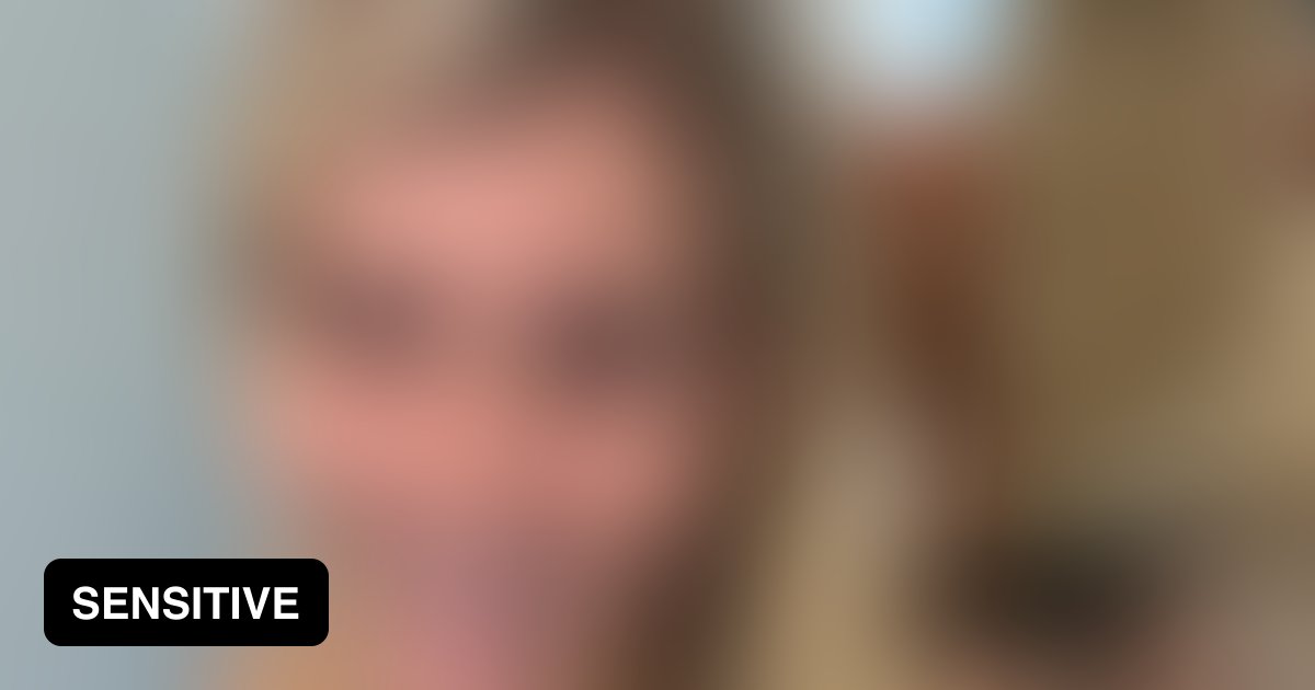 Nipples for days - 9GAG