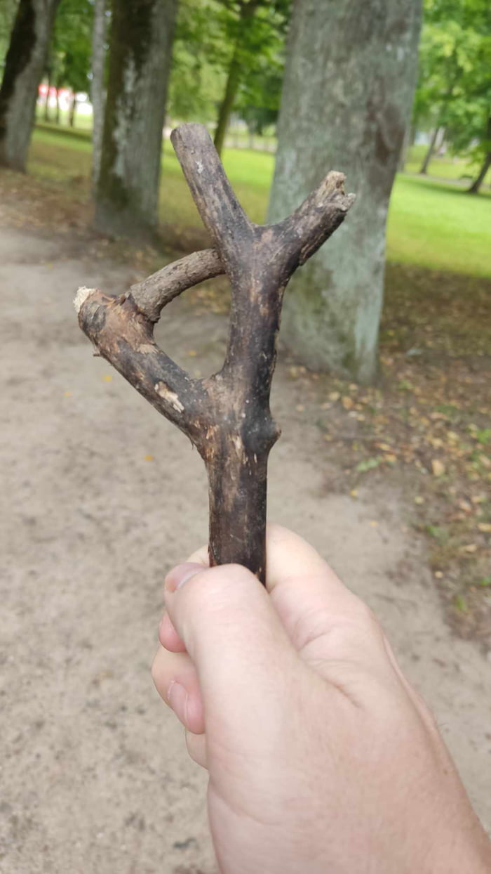 Caster Stick +3 Nature - 9GAG