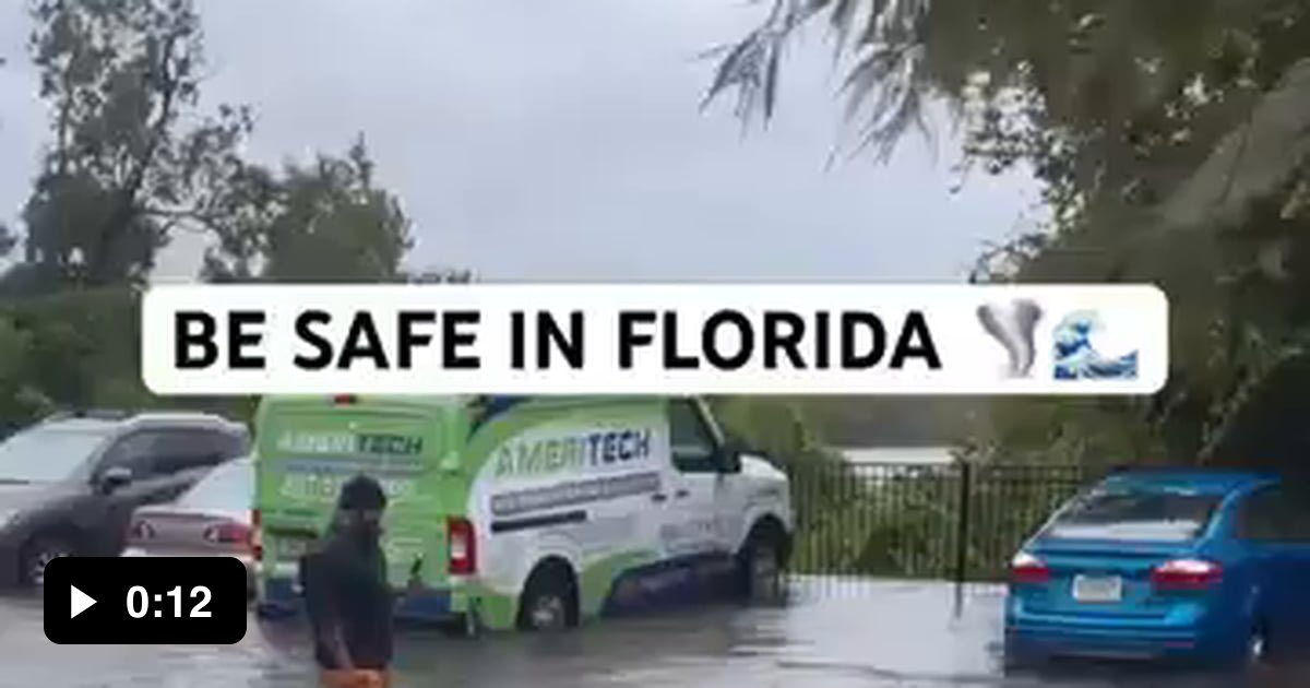 Only in florida - 9GAG