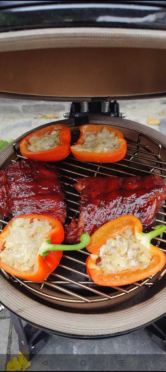 First time making bbq spare ribs, burned the bottom... Any tips for the next try this coming ...