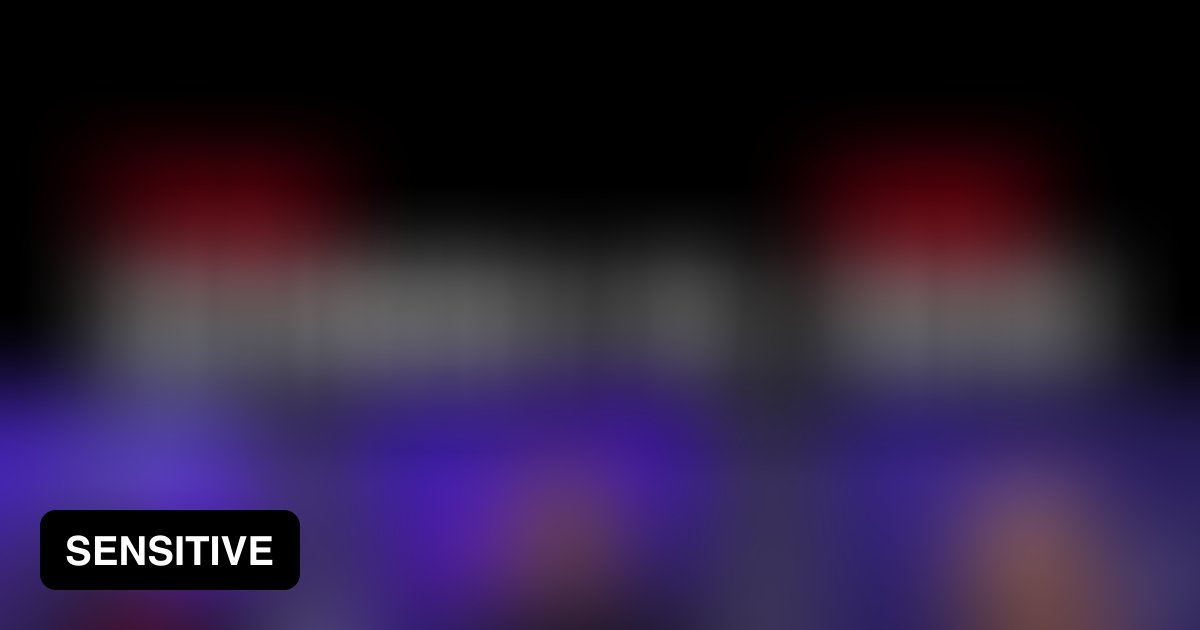 Two Girls vs One Guy - 9GAG