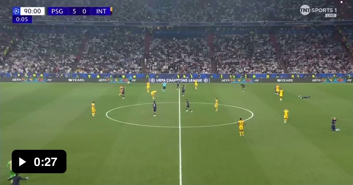 PSG finally lifts the Champions League trophy after a historic 5-0 win ...