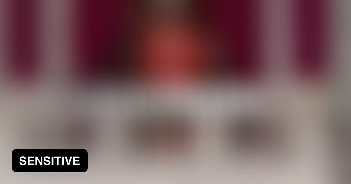 THICC THIGHS GO TO HEAVEN - 9GAG