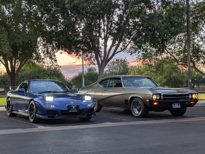 Tuner vs Muscle - 9GAG