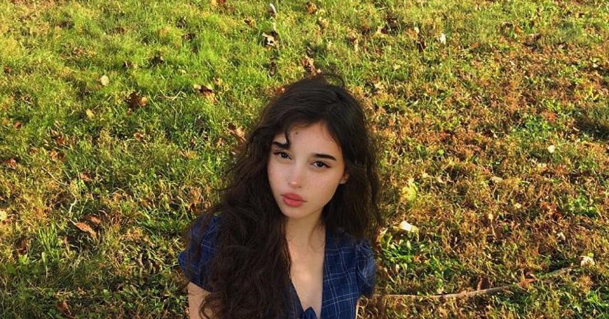 Violet Verdandi - 9GAG