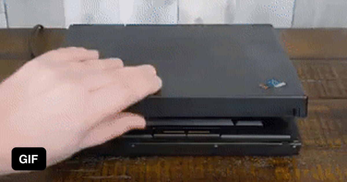 Ibms Thinkpad 701cs Unique Butterfly Keyboard Rocked The Laptop World