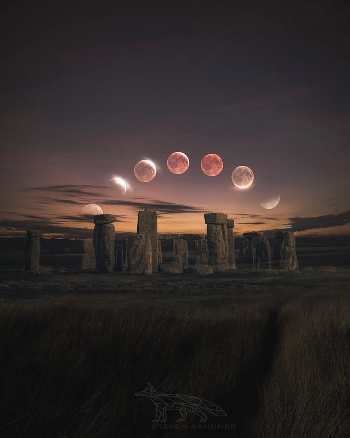 Blood Moon over Stonehenge: 35 photos and post-production by Steven ...