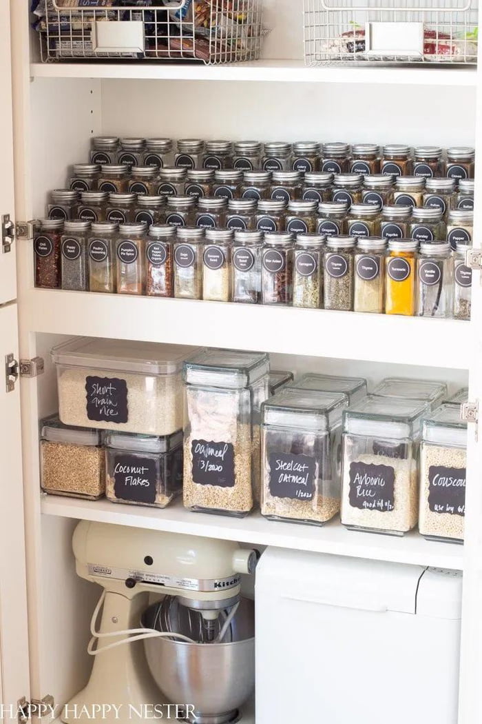 Well organized spice racks - 9GAG