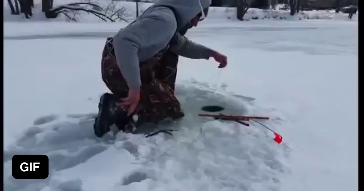 Ice Fishing - 9GAG