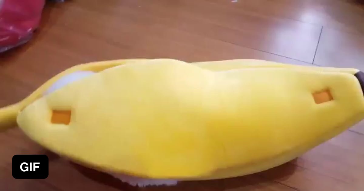 Banana filling. - 9GAG