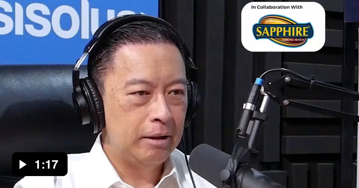 Capek karena perdana menterinya sok-sokan main motor listrik. - 9GAG