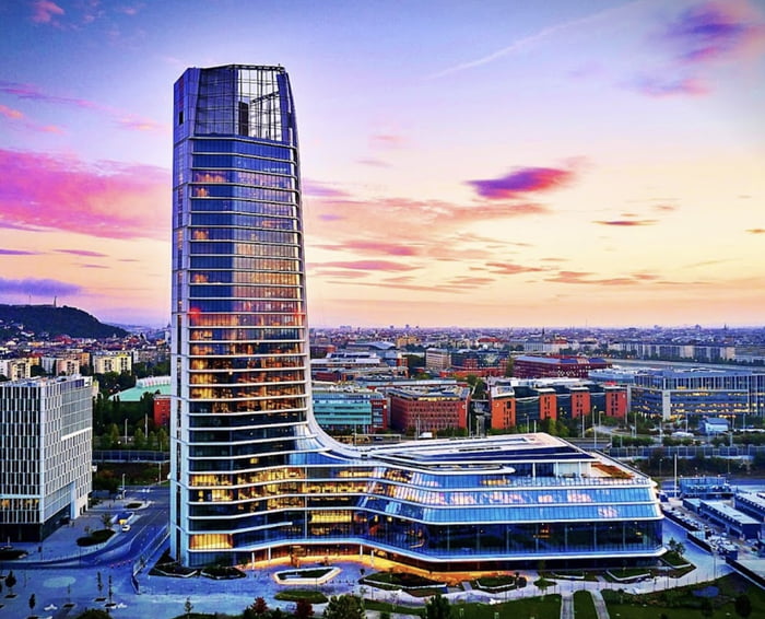 MOL(Hungarian Oil and Gas Public Company)'s new headquarters is ...