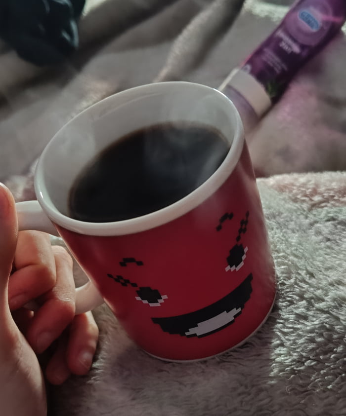 When he brings you coffee at bed... - 9GAG