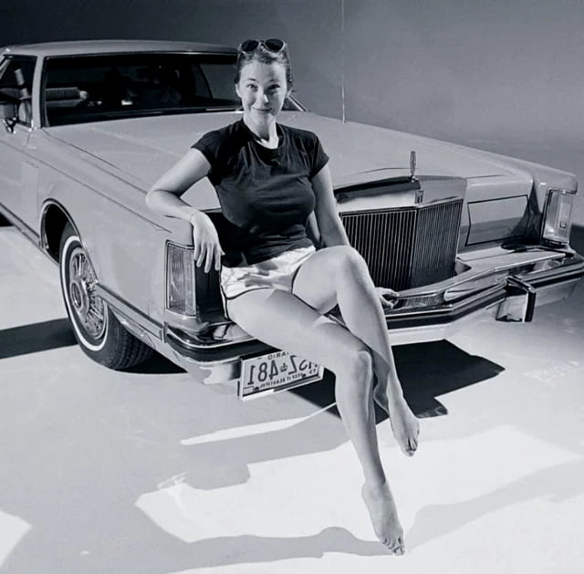 Catherine O Hara 1970s 9GAG