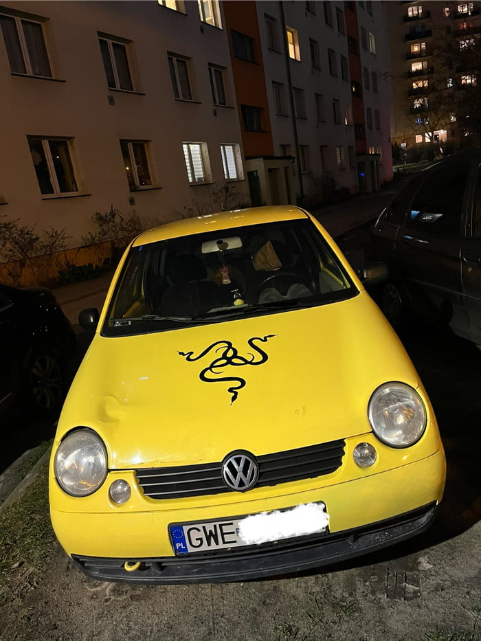 Have you ever heard of a gaming car? Gaming what? - 9GAG