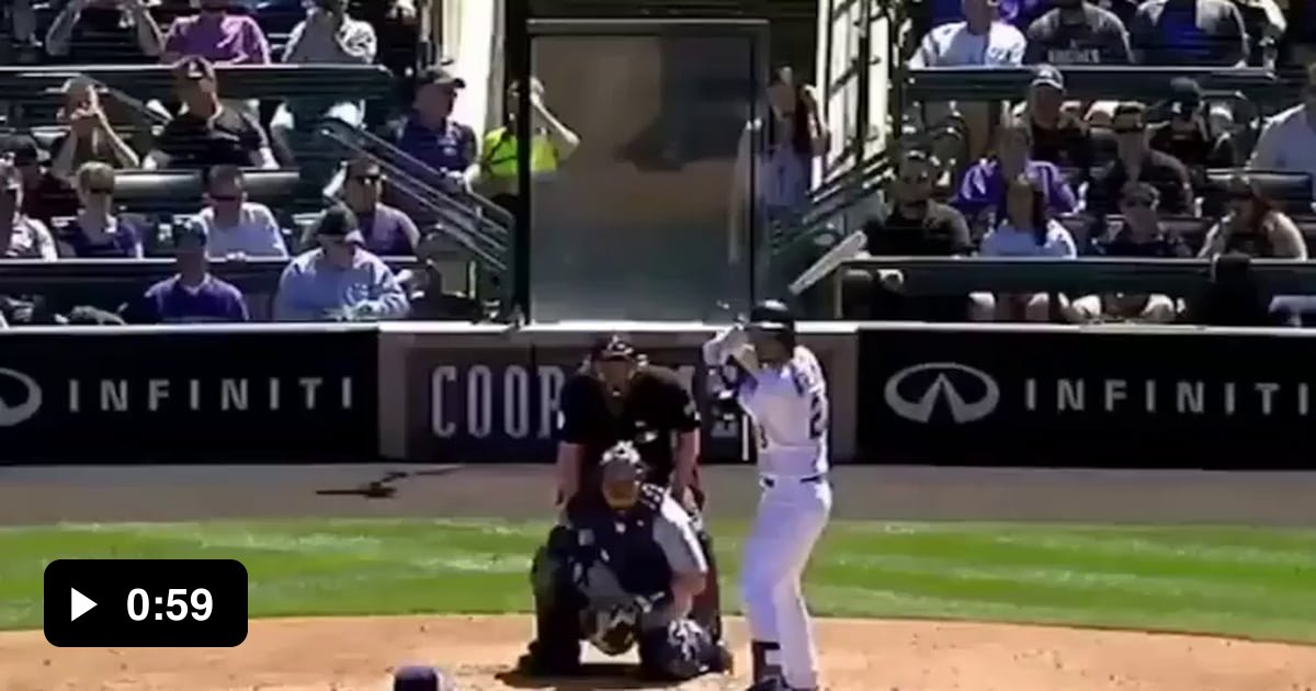 Let's play Baseball ⚾ - 9GAG