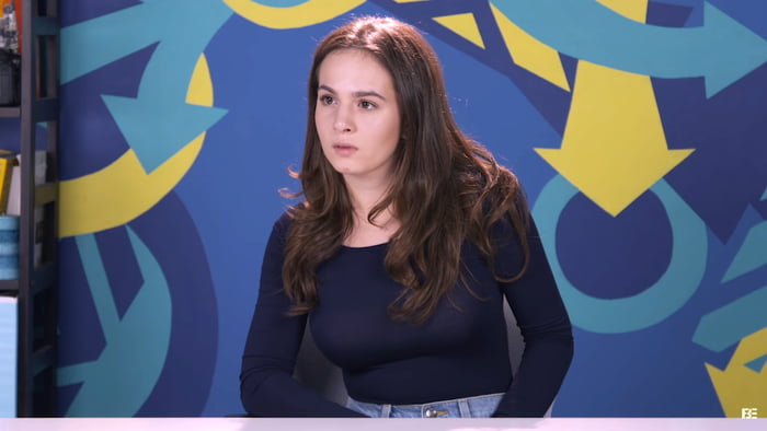 Sydney from the React Channel - 9GAG