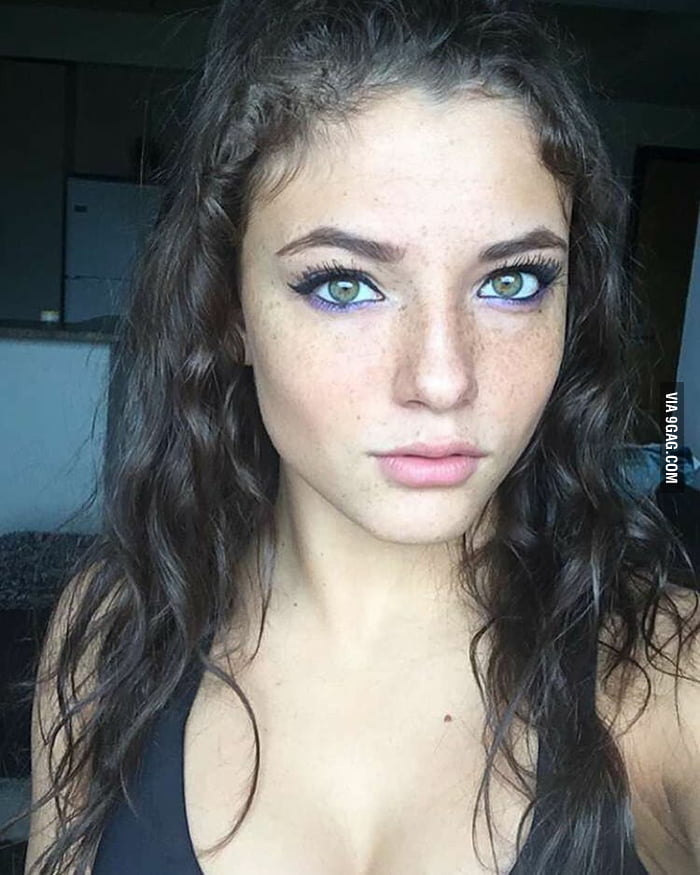 Jade Chynoweth - 9GAG