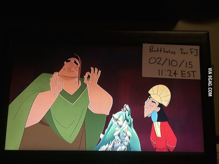 When you pause the movie just right - 9GAG