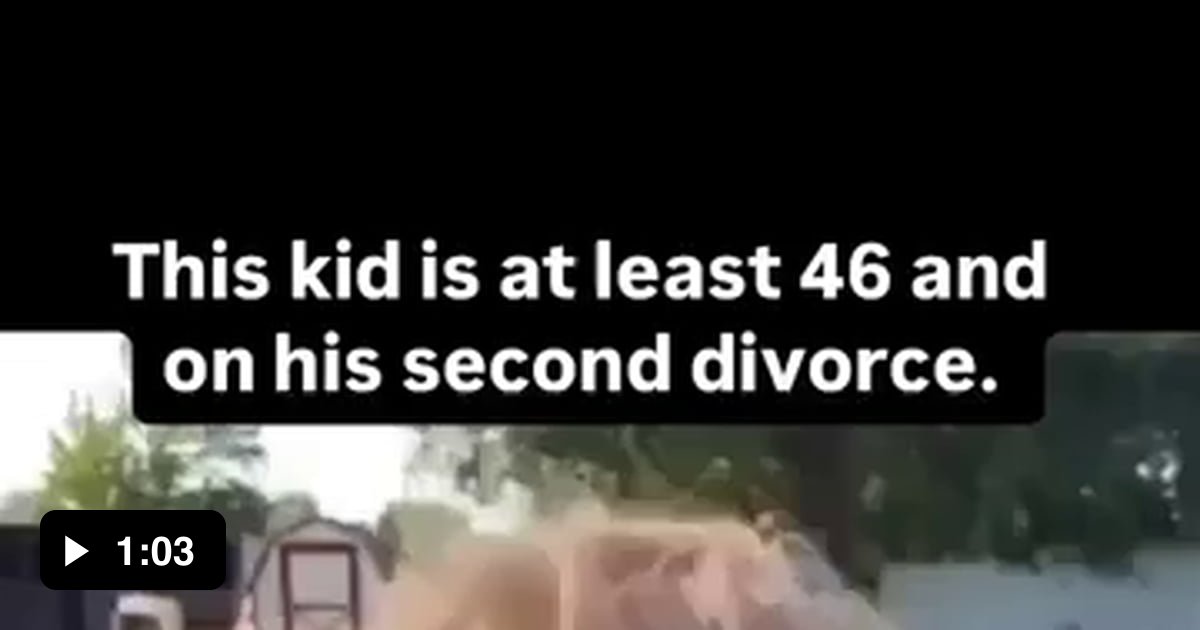 Little man got jobs to do - 9GAG