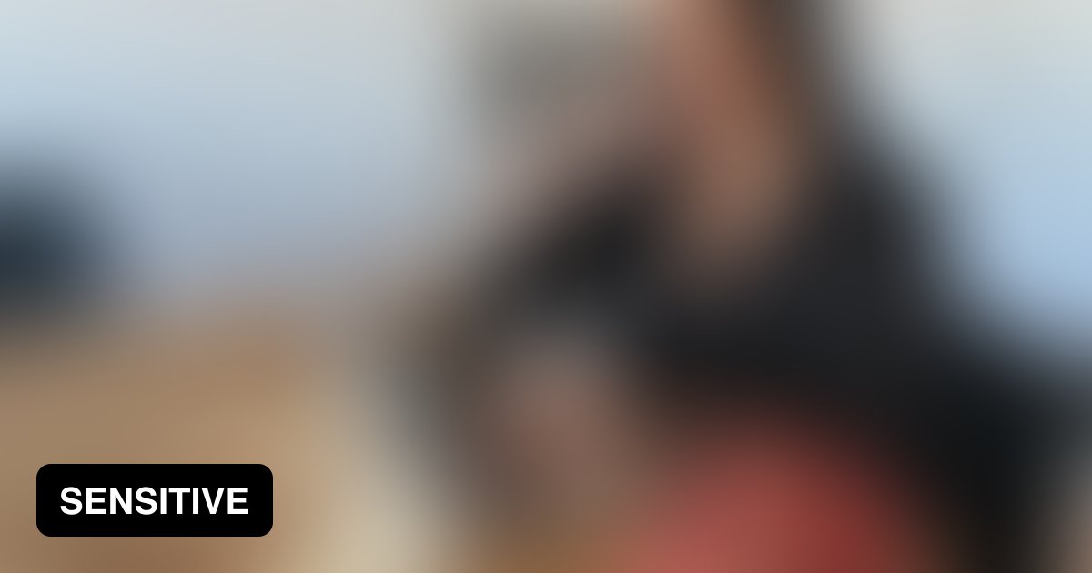 When you want to make a statement at the office, but still keep it classy. - 9GAG