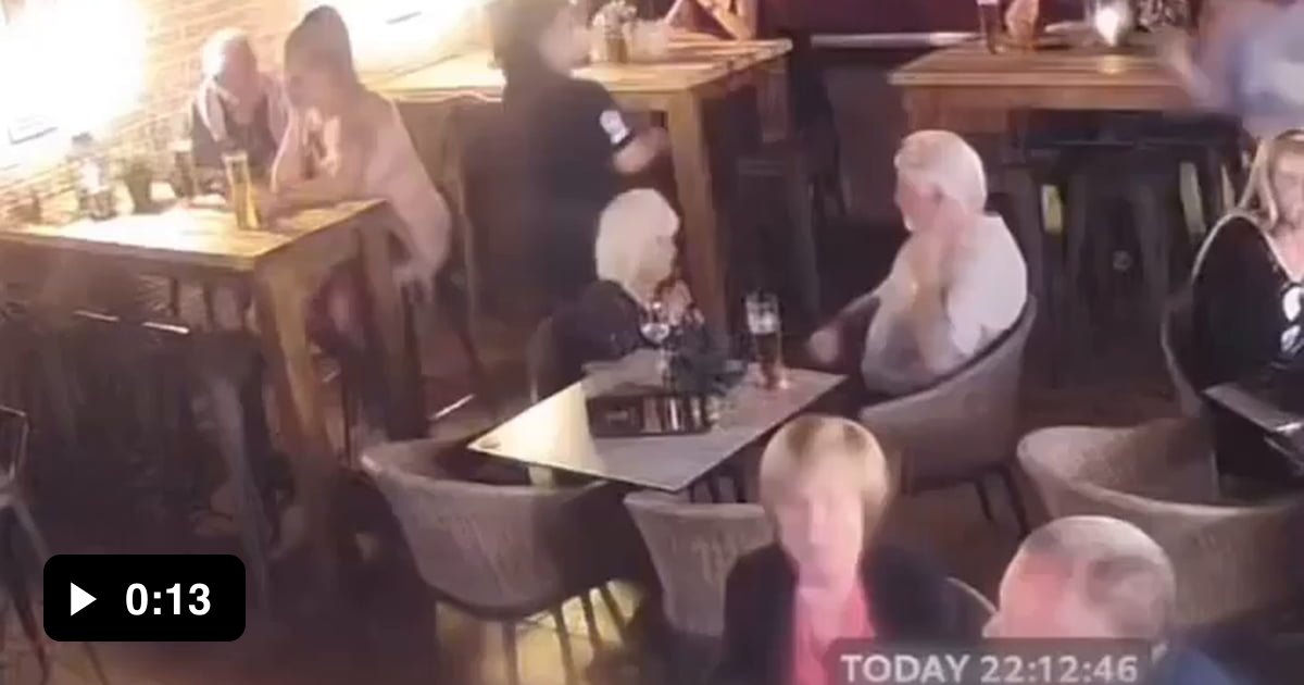 "Leave me alone Brenda! This exactly where I wanted to sit!" - 9GAG