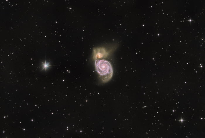 M51: Whirlpool Galaxy - 9GAG