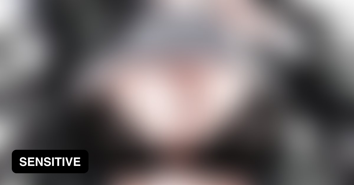 Rio reveals her underwear (saeuhaha) - 9GAG