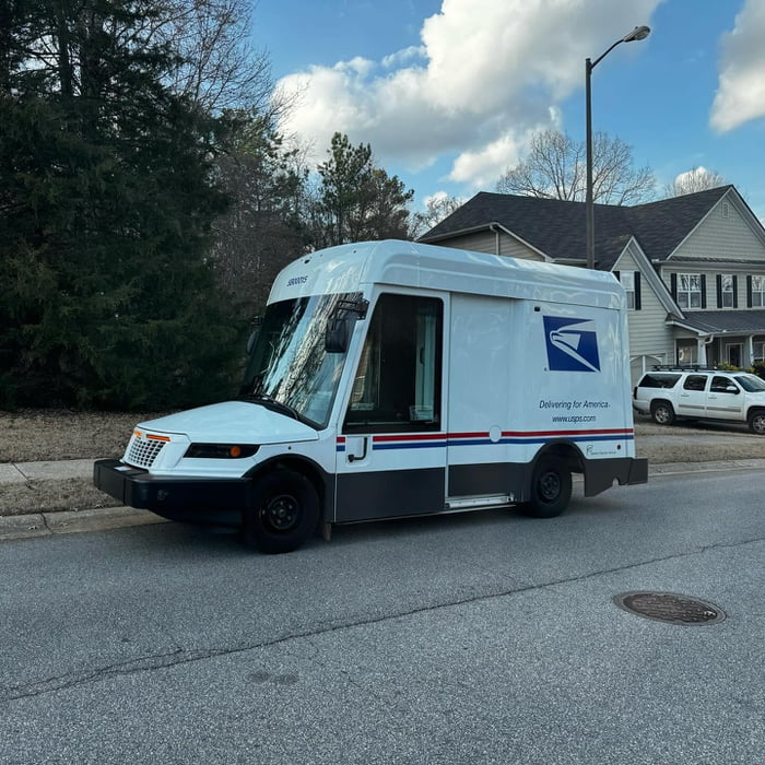 The USPS has unveiled a new fleet of Next Generation Delivery Vehicles ...