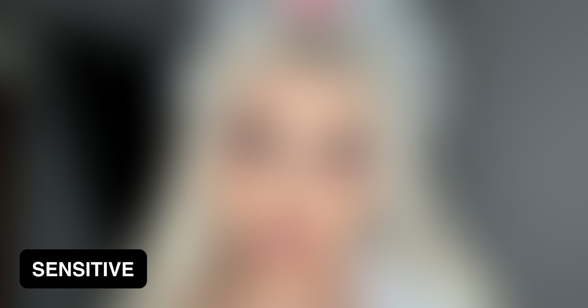 This is way too...b...ig - 9GAG