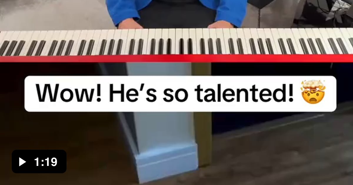 Singing is one thing.The tempo without metronome is phenomenal - 9GAG