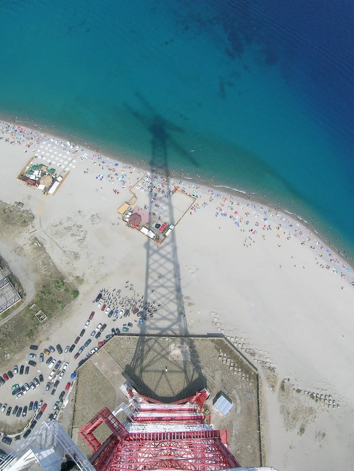 Torre Faro. Lattice Climbing in italy on 224 meters heigh pylon - 9GAG