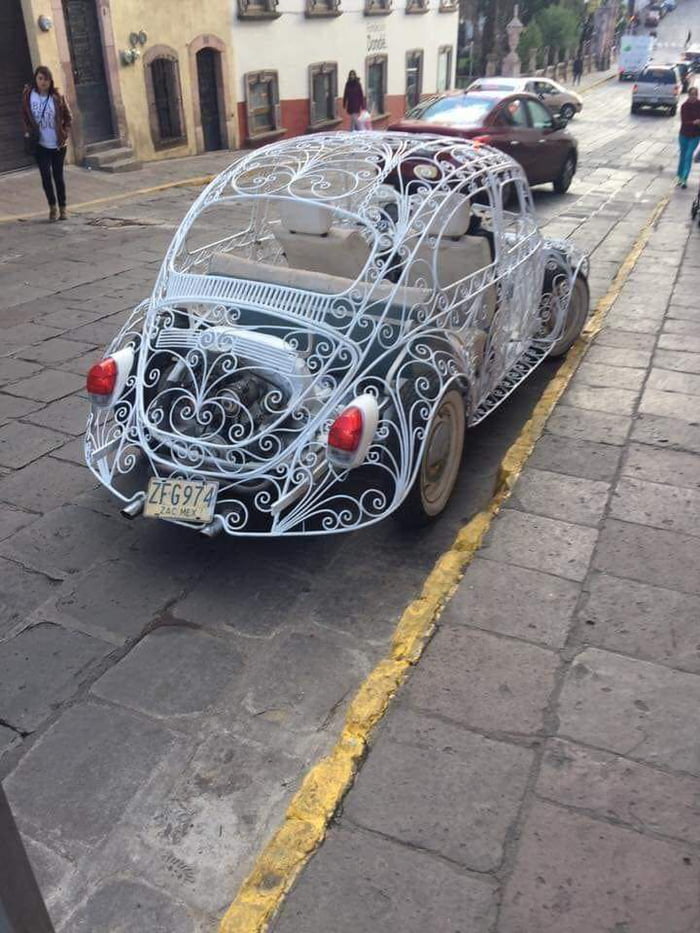Nice cage.. - 9GAG