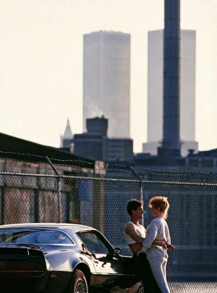 ThE wOrLd yOu grEw uP iN nO lonGeR eXisTs - 9GAG