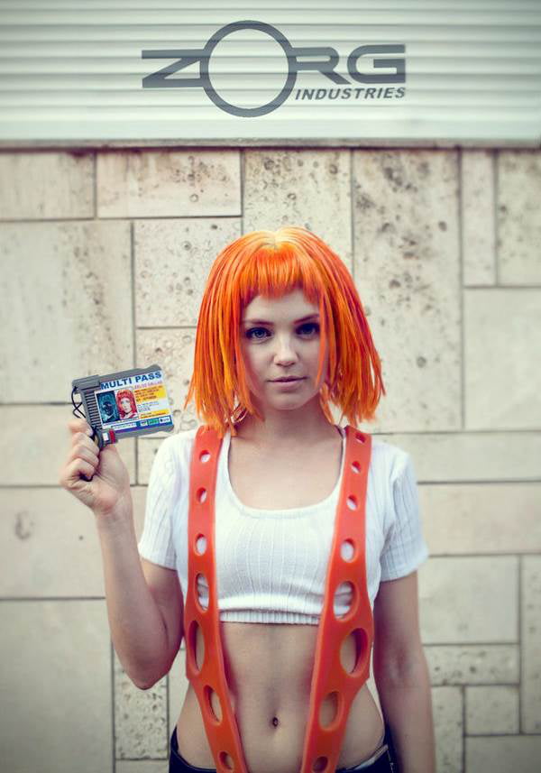 Leeloo Dallas Multi Pass [Leka Tariba] Cosplay - 9GAG