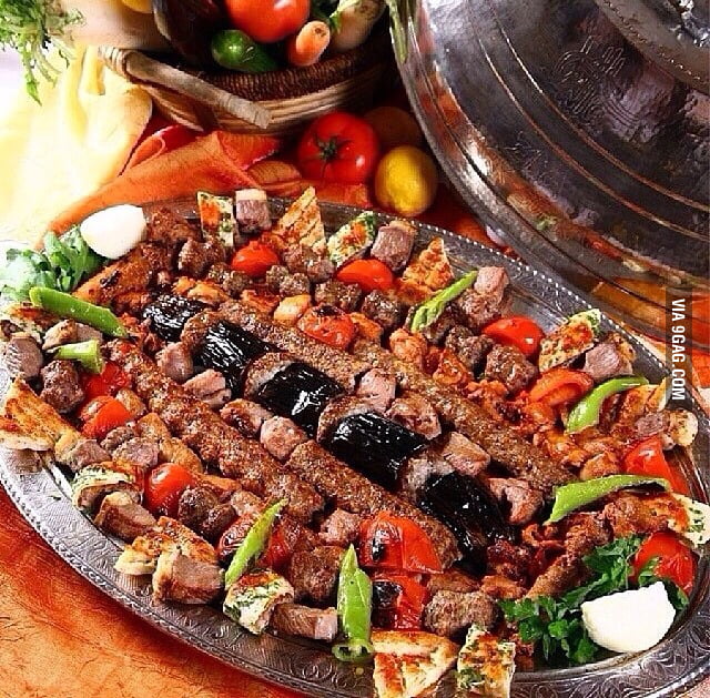 Ladies and gentleman this is a real turkish kebab - 9GAG