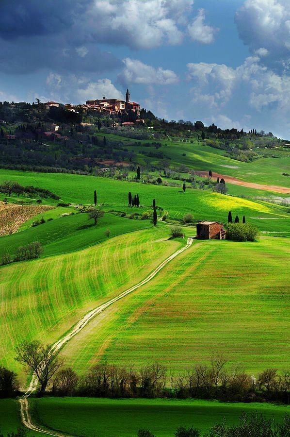 Colline toscane! - 9GAG