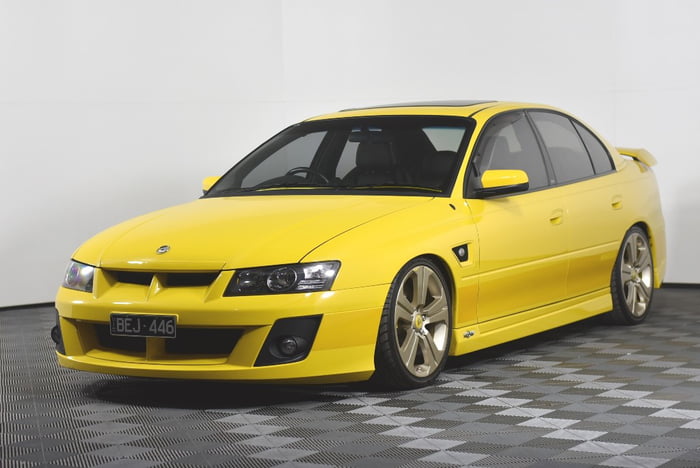HSV VY Commodore Clubsport GTS (Series II) (1080x720) - 9GAG