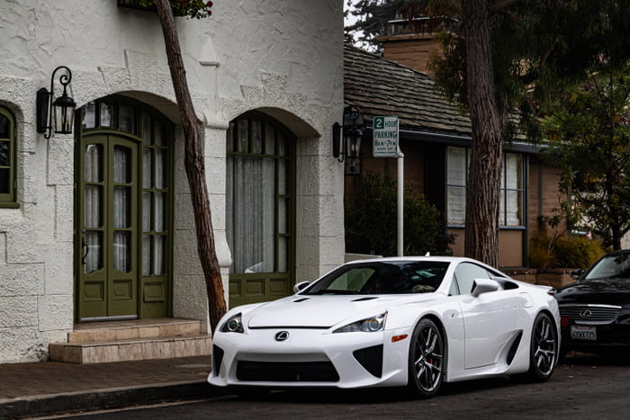 Legendary Lexus LFA - 9GAG