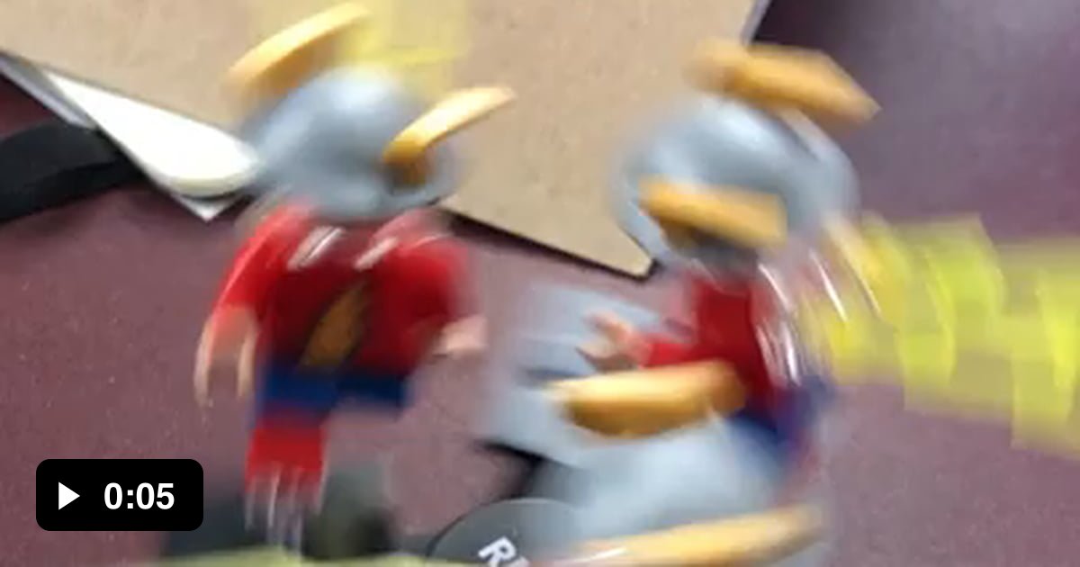 The Flash and his Cosmic Fidget Spinner - 9GAG