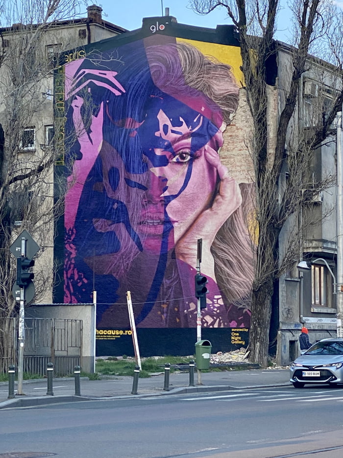 Cool mural in Bucharest - 9GAG