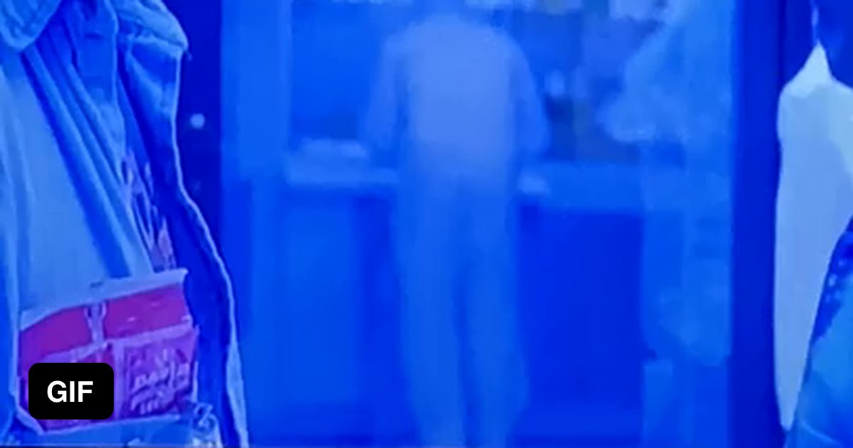 In Terminator 2 (1991) Dyson holds the door open for the camera man. - 9GAG