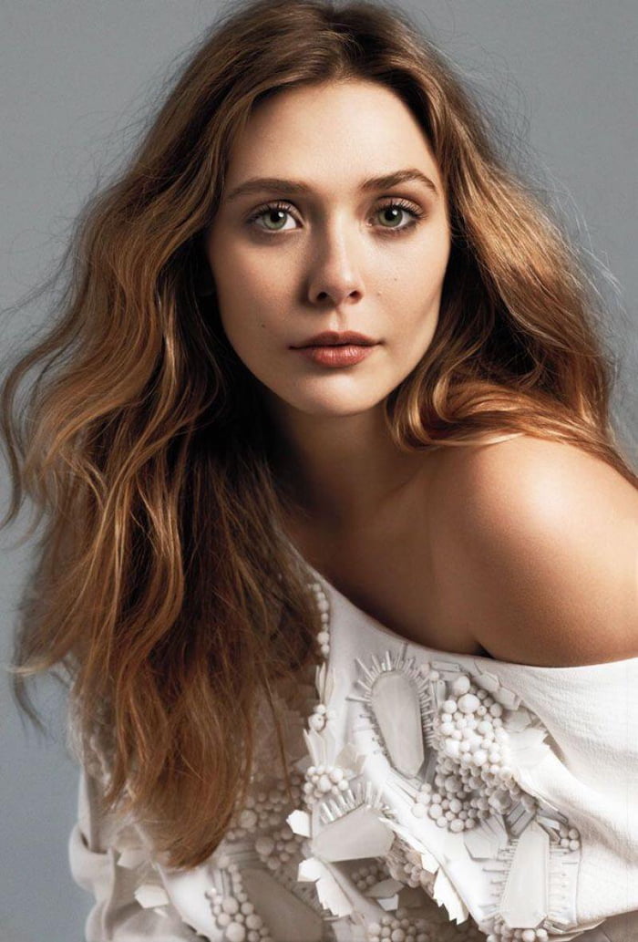 Elizabeth Olsen - 9GAG